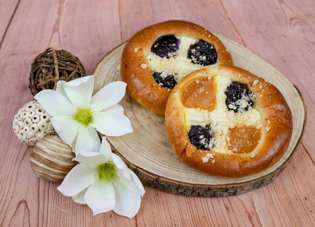 Koláč MIX (tvaroh, ovoce) 300g | Barunka